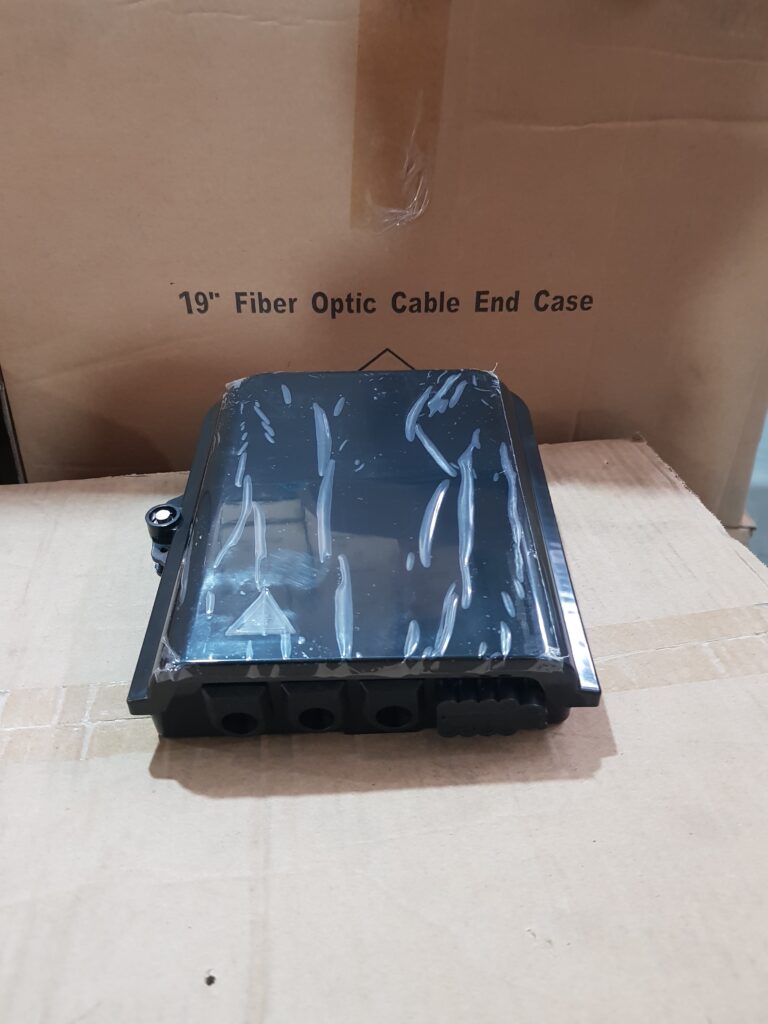 Caja NAP de 8 Puertos + Splitter 1×8 SC/APC – Fibra Óptica Colombia